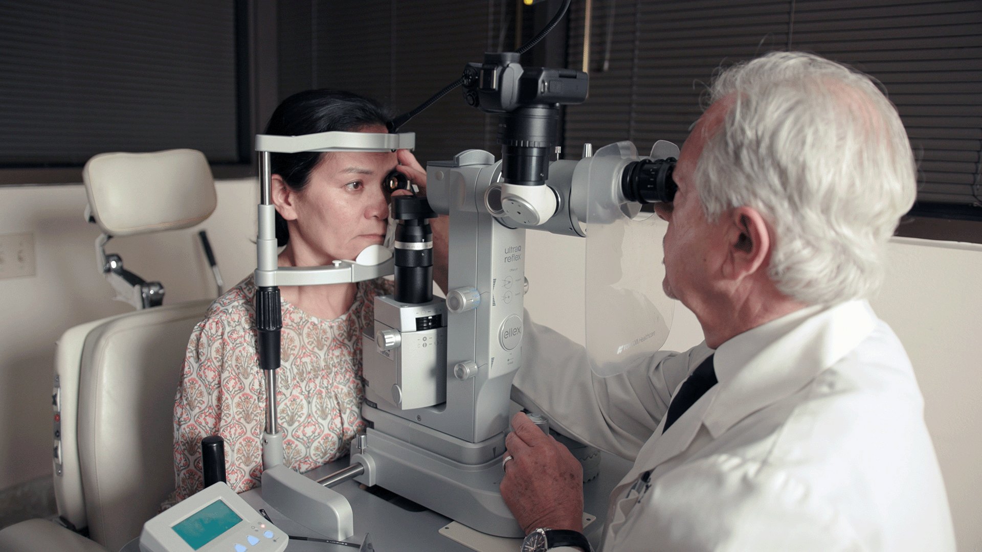 Myodesopsia International: Doctor Interviews – Ian Sotzing